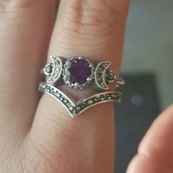 Jewelry | Triple Moon Goddess Hecate Purple Amethyst Ring New Crescent ...